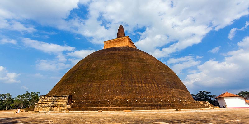 Religious Places in Sri Lanka | Cultural Travel at Tangerine Tours